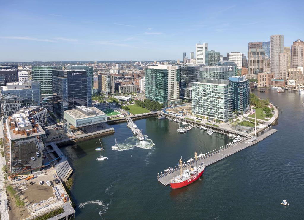 Home | Fan Pier Marina